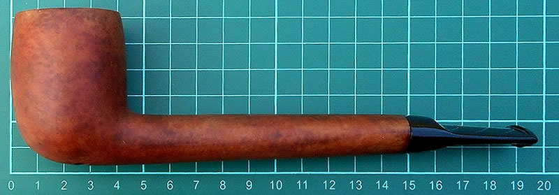 Lorenzo Pipes Canadian Shapes Detail