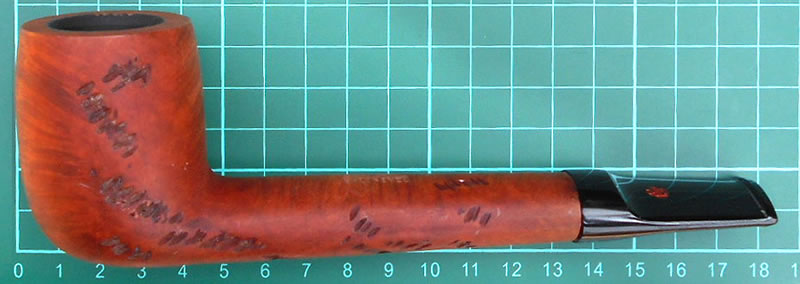 Lorenzo Pipes Canadian Shapes Detail